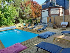 Le Clos des Lodges (Normandie, Departеment Eure, Arrondissement de Bernay, Rue Saint Nicolas, 428), otel