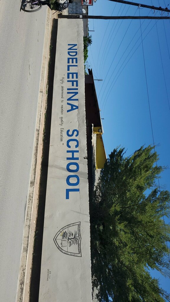 Ortaokul Ndelefin School, Lusaka, foto