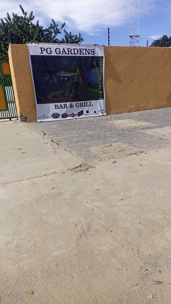 Restoran PG Gardens - Bar & Grill, Lusaka, foto