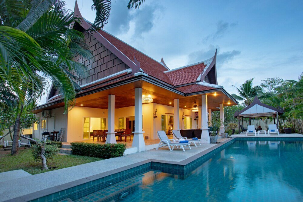 Otel Tropical Thai Style 4br Pool Villa Fanny, Phuket Eyaleti, foto