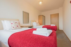 Hamilton Grace - The Quadrant (England, Swindon, Westlea), otel  Swindon'dan