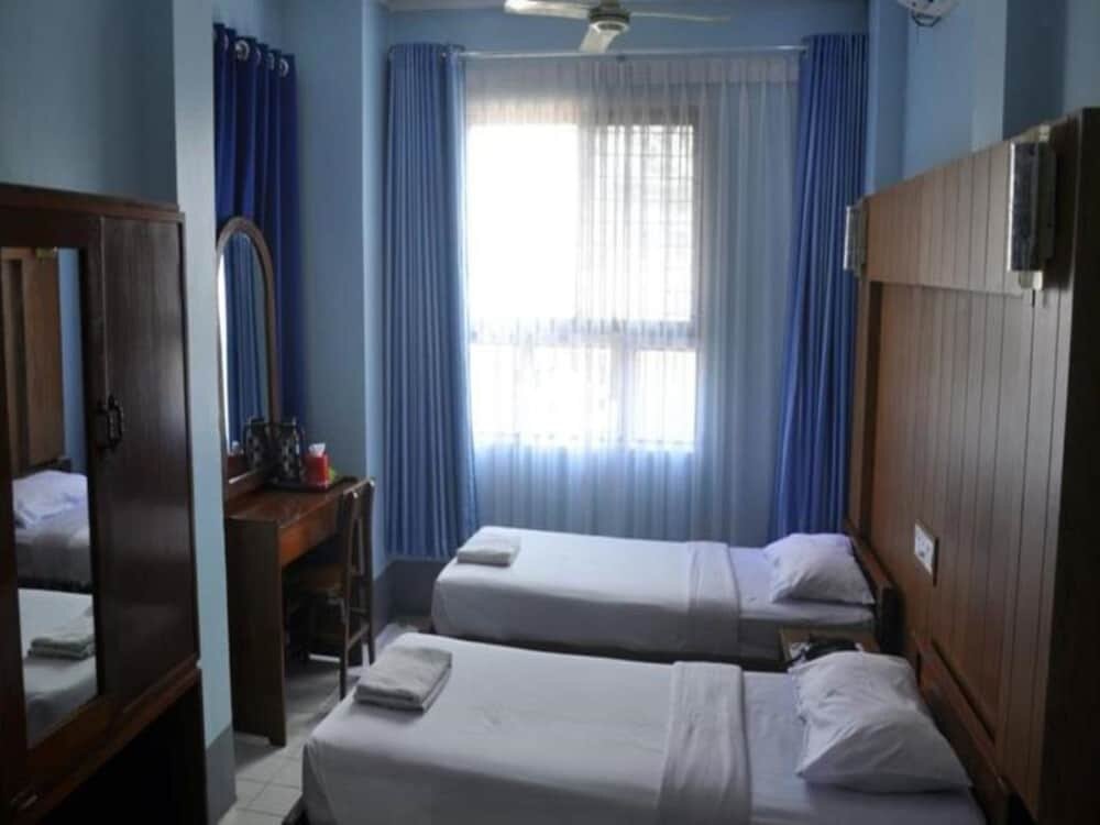 Otel Garden Hotel, Mandalai, foto