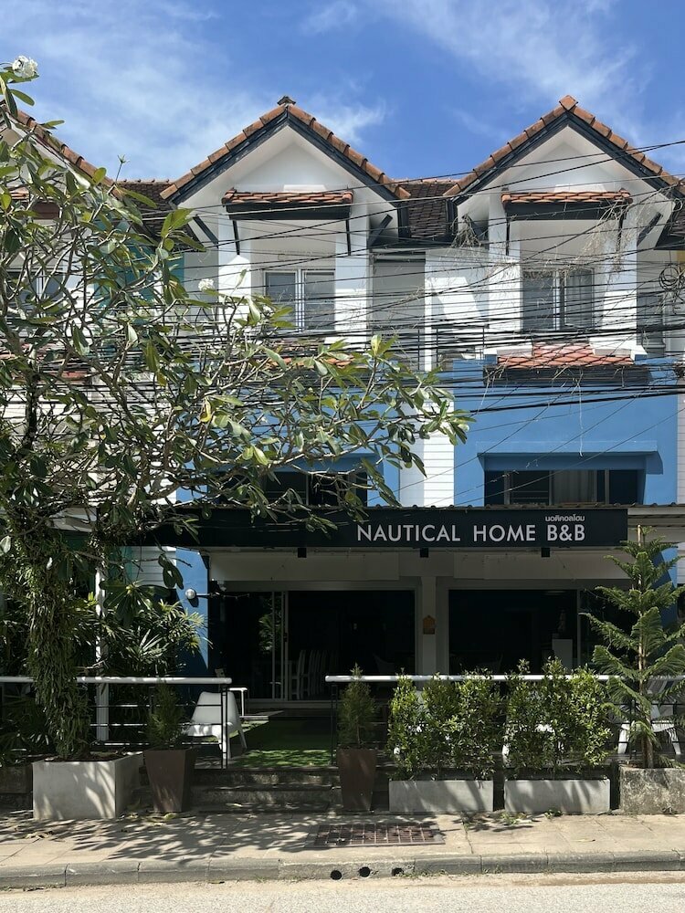 Otel Nautical Home Bed & Breakfast Khaolak, Phang Nga Eyaleti, foto
