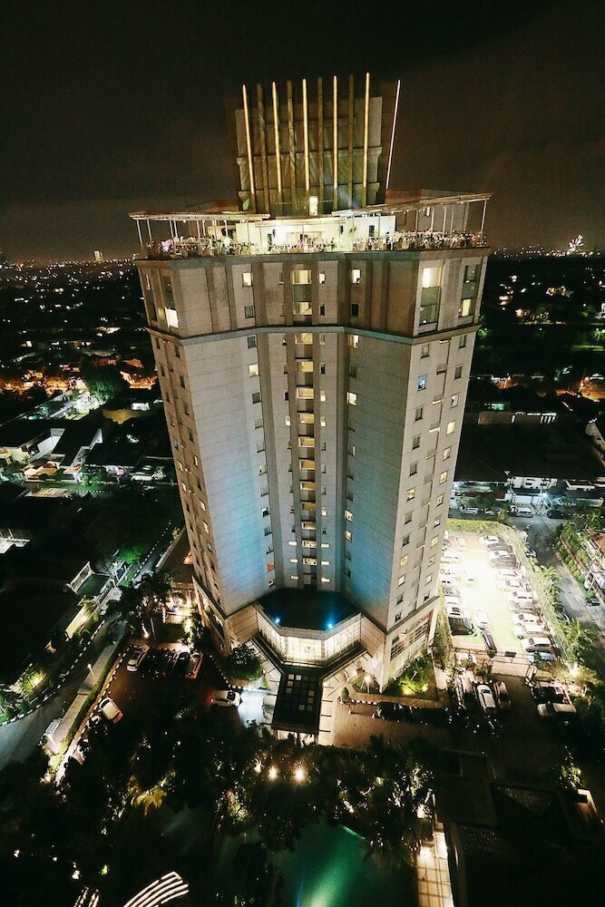 Otel Java Paragon Hotel and Residences, Surabaya, foto