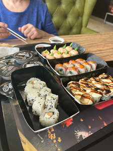 Zhishi sushi (prospekt Lenina No:35, mikrorayon Novy gorod, Orsk), suşi restoranı  Orsk'tan