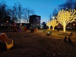 Playground (Minsk, Sievastopalski Park), oyun alanı  Minsk'ten