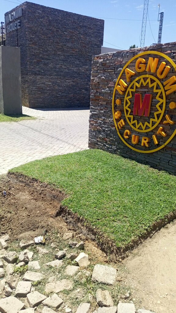 Mini-market Magnum Security Services, Lusaka, foto