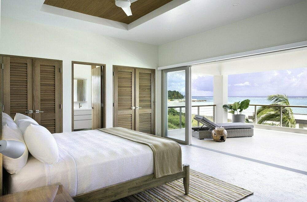 Otel Fabulous 5 Bedroom Beachfront Villa, Dünya, foto