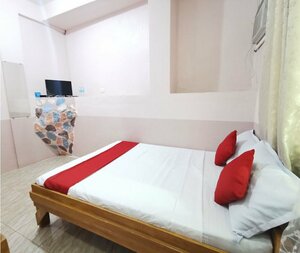 Sunrise 888 by Oyo Rooms (Central Visayas, Cebu, Natalio Bacalso Avenue), otel