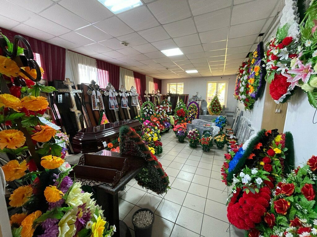 Heykel ve mezarlık taşı üreticileri Арт Памятник, Isilkul, foto