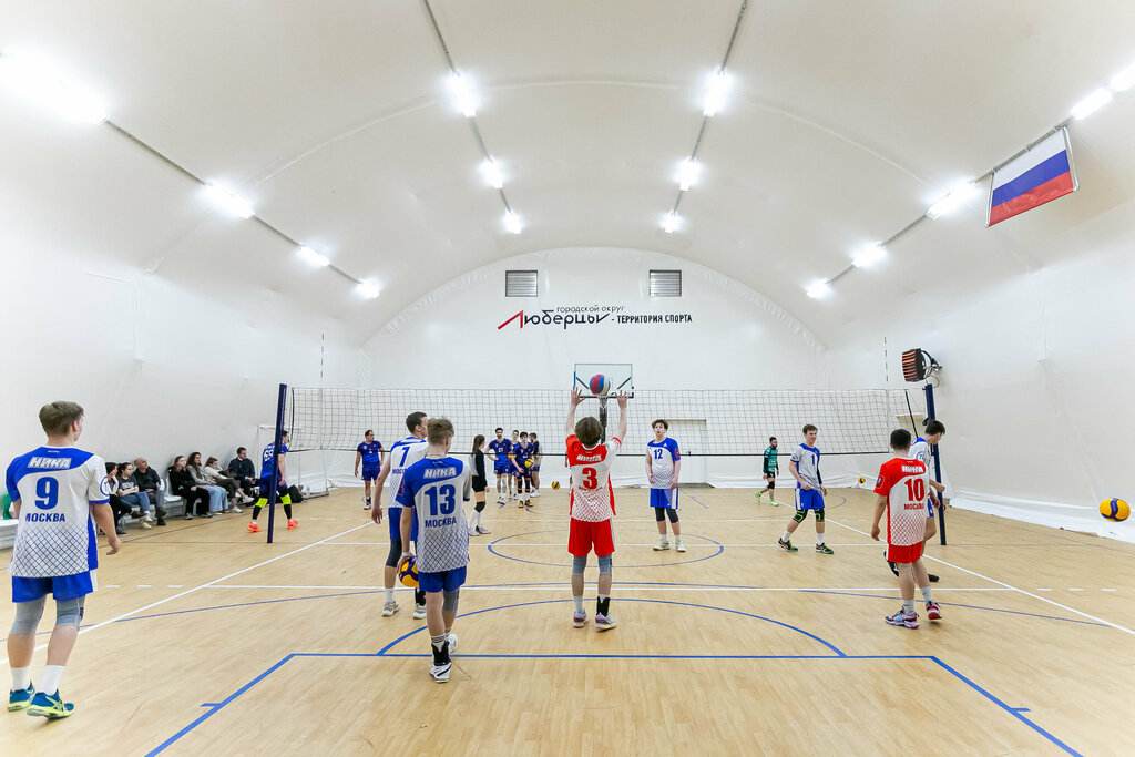 Çok amaçlı spor tesisleri Лидер, Liubertsy, foto