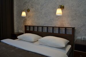 Predgorie (ulitsa Kirova No:141, Khadyzhensk), otel  Hadyjensk'ten
