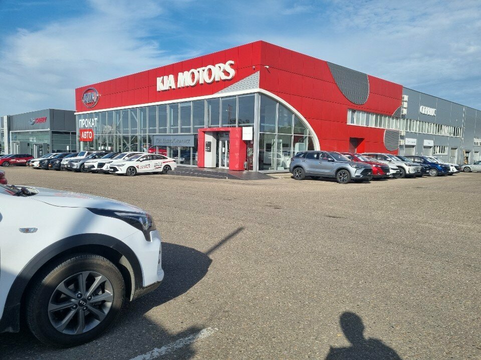 Otomobil satış galerileri Premyer Avto Lifan, Smolensk, foto