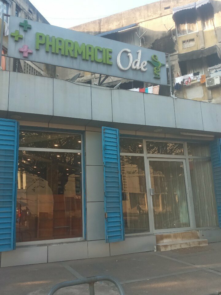 Araba yıkama ekipmanları Pharmacie Ode, Abican, foto