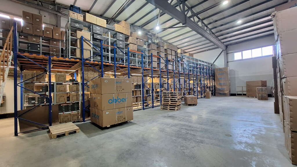 Banyo ve klozet ekipman ve aksesuarları üreticileri Abber, Moskova ve Moskovskaya oblastı, foto