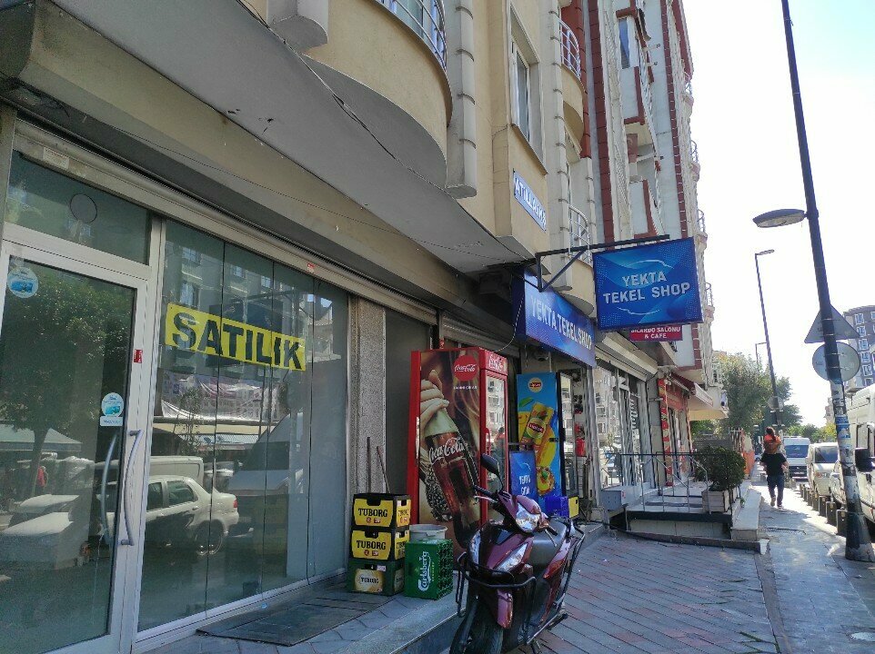 Bira dükkanı Yekta Tekel, İstanbul, foto