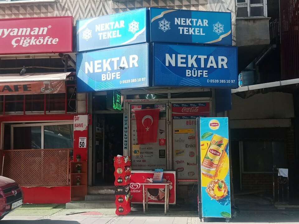 Alkollü içecekler Nektar Büfe, İstanbul, foto