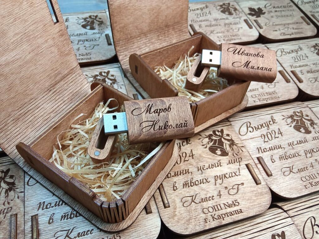 Baskı hizmetleri Именные флешки, Moskova, foto