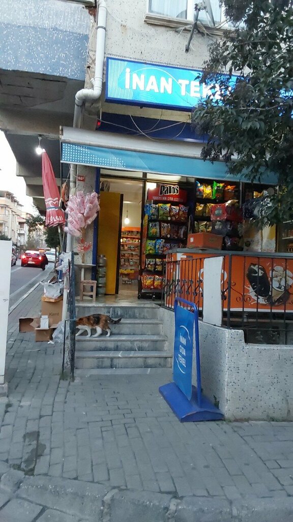 Alkollü içecekler İnan Tekel Gıda, İstanbul, foto