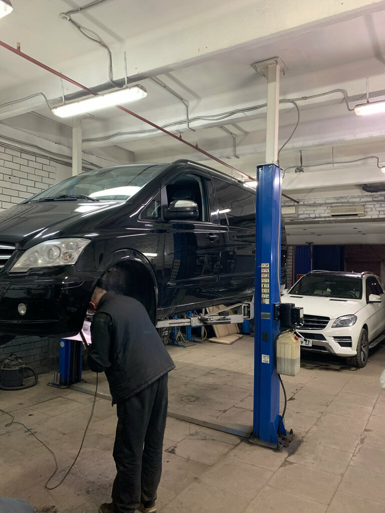 Otomobil servisi Tekhtsentr Orion, Moskova, foto