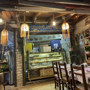 Mavi Ay Cafe (İskele Mah., Atatürk Cad., No:2/E-F-G, Datça, Muğla), kafe  Datça'dan