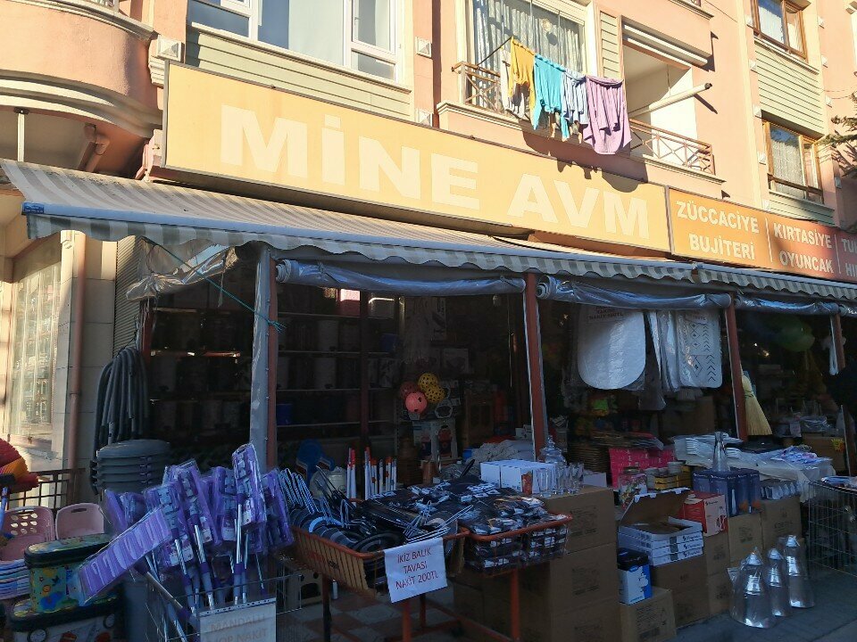 Büyük mağazalar Mine Alışveriş Merkezi, Ankara, foto