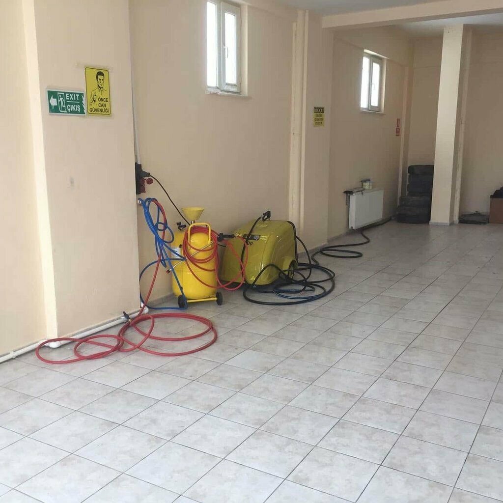 Otomobil servisi Erol Garage, Develi, foto