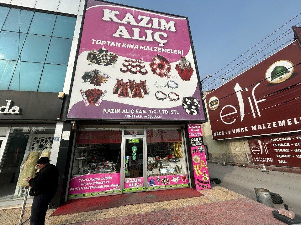 Toptan satış mağazaları Kazım Alıç Toptan Kına Malzemeleri, Konya, foto