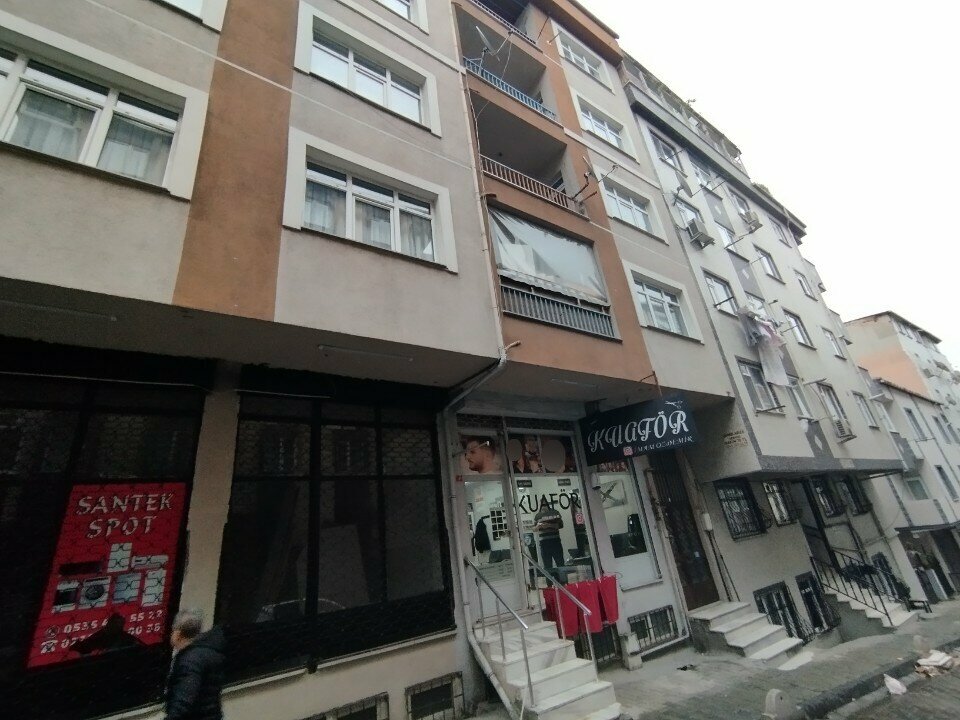 Berberler Erkek Kuaförü İmam Özdemir, İstanbul, foto