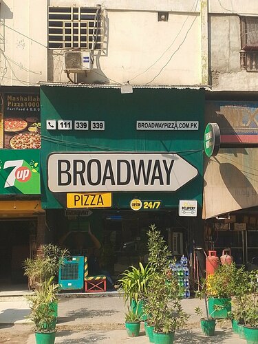 Broadway Pizza, restaurant, Province of Sindh, Karachi, Bahadur Shah ...