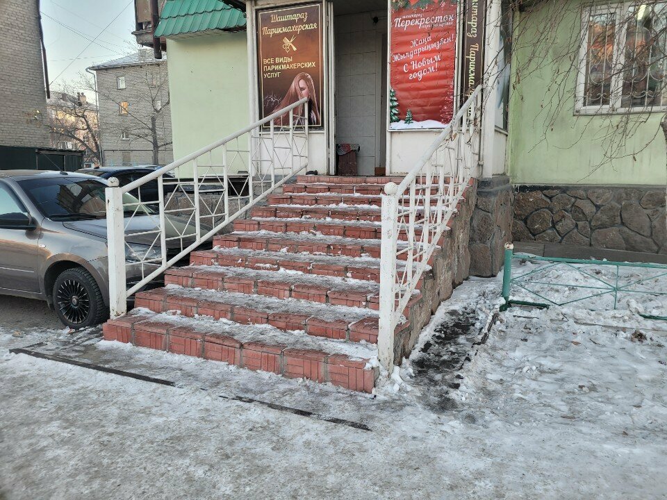 Güzellik salonu Intersection, Semey, foto