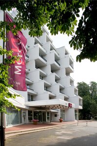 Parkhotel Hameln (Lower Saxony, Hameln-Pyrmont, Hameln, 164er Ring), otel  Hamelin'den