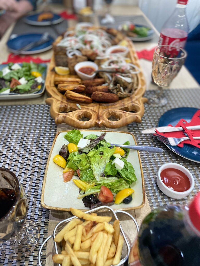 Restoran Nurfish, Aktöbe, foto