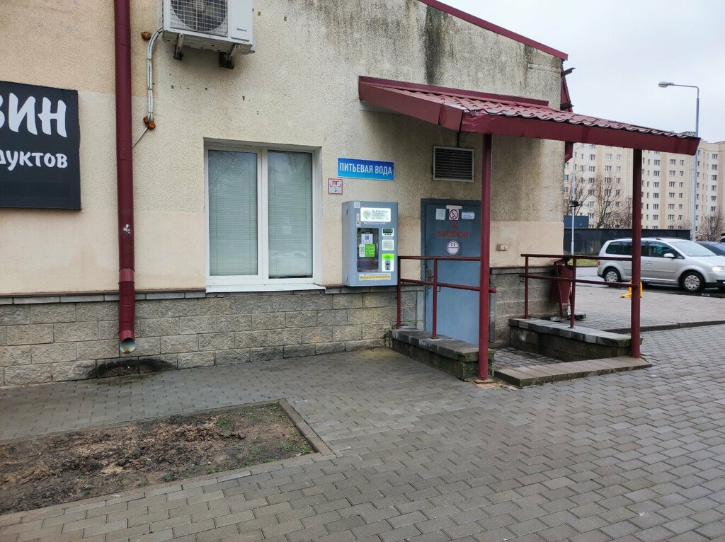 Su satışı Живая вода, Minsk, foto