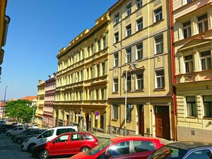 Paradise Apartment (Štítného No:591/7), otel  Prag'dan