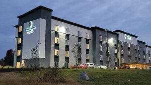 Woodspring Suites East Lansing - University Area (Michigan, Ingham County, East Lansing), otel  East Lansing'den