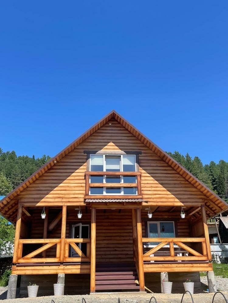 Resort oteller, tesisler Кедровый коттедж, Altay Cumhuriyeti, foto