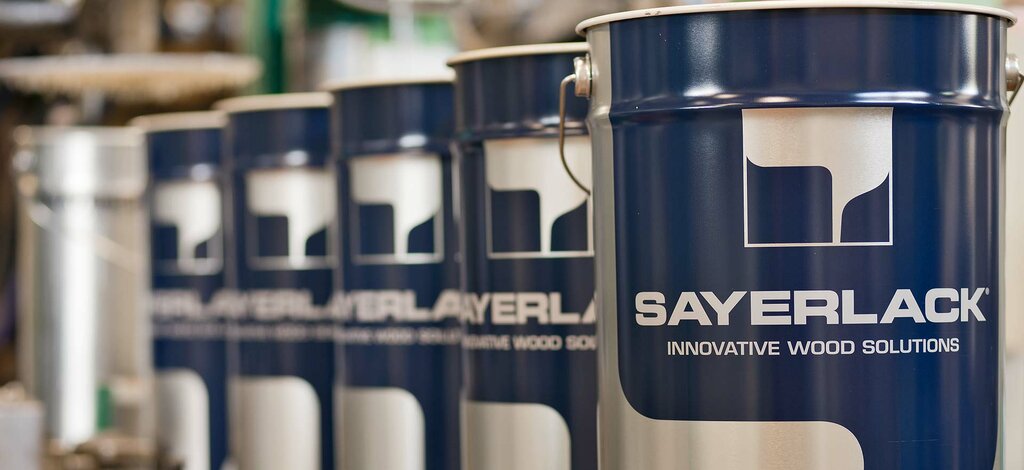 Boya ve cila malzemeleri üretim ve satış yerleri Sayerlack, Almatı, foto