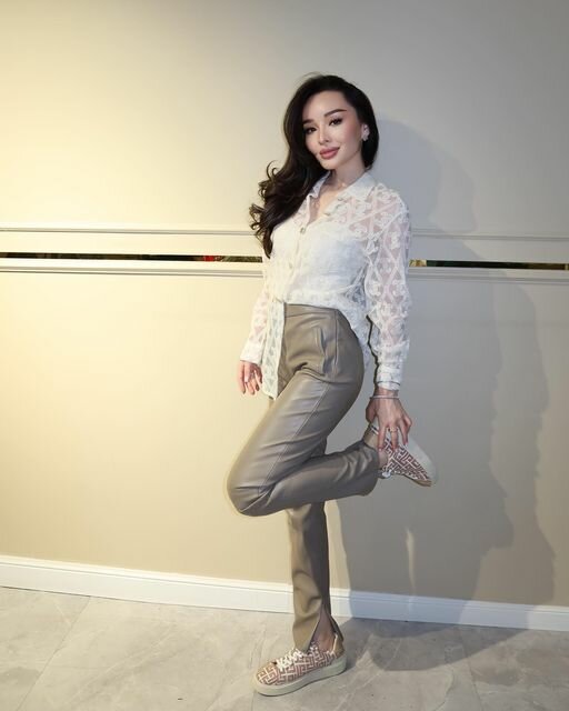 Giyim mağazası Janwear, Kızılorda, foto