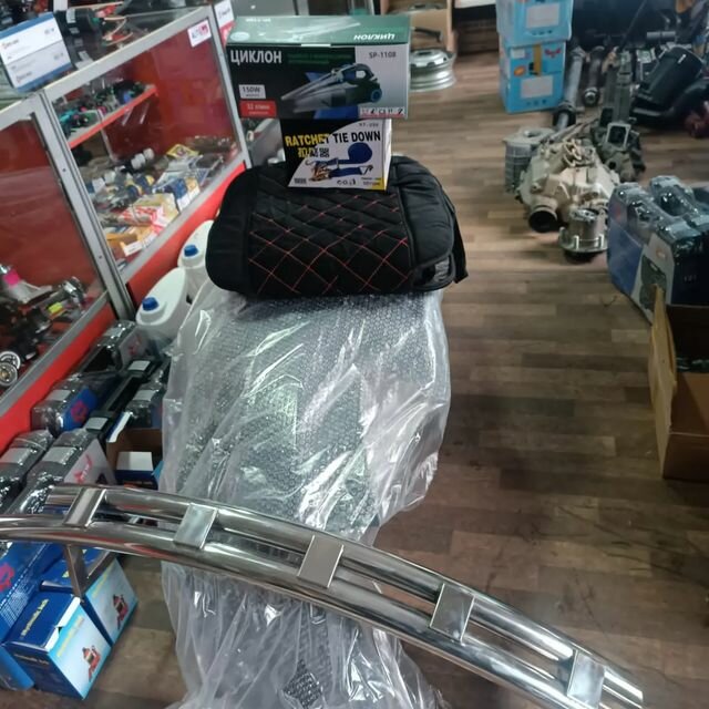 Otomobil yedek parçaları Nurgazel, Semey, foto