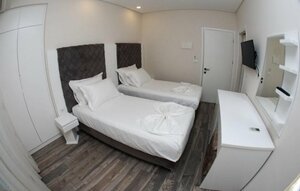 Hotel Ramo Saranda (Vlorë County, Sarandë), otel