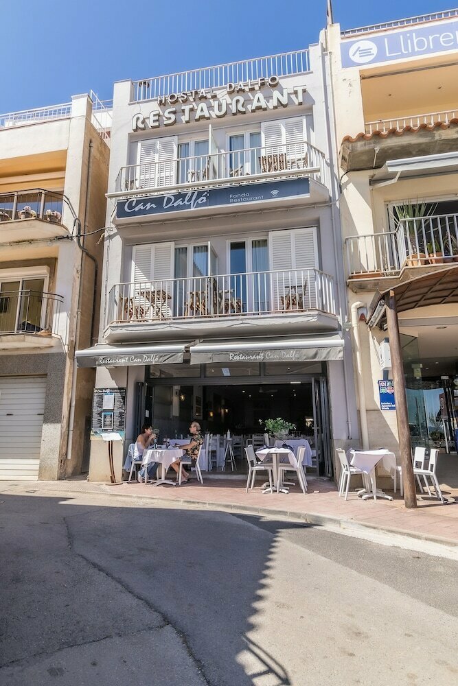 Otel Fonda Can Dalfó by Vivere Stays, Katalonya, foto