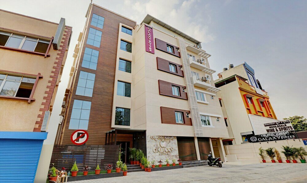 Otel Treebo Galaxy Suites Mathikere, Bangalor, foto