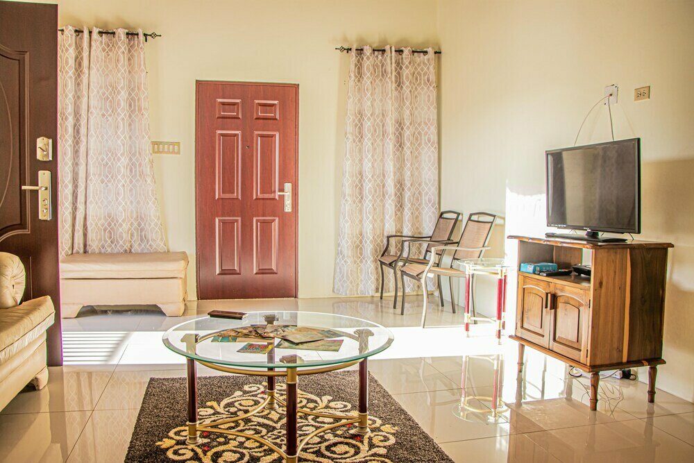 Otel Carnation 156, Montego Bay, foto