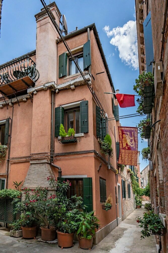 Kısa süreli konaklama Lo Squero 1 The Secret Courtyard in Dorsoduro, Venedik, foto