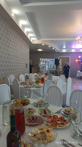 Kafe Кафе Розовый фламинго, Dalmatovo, foto