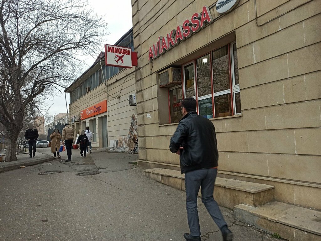 Uçak ve demiryolu biletleri Aviakassa, Bakü, foto