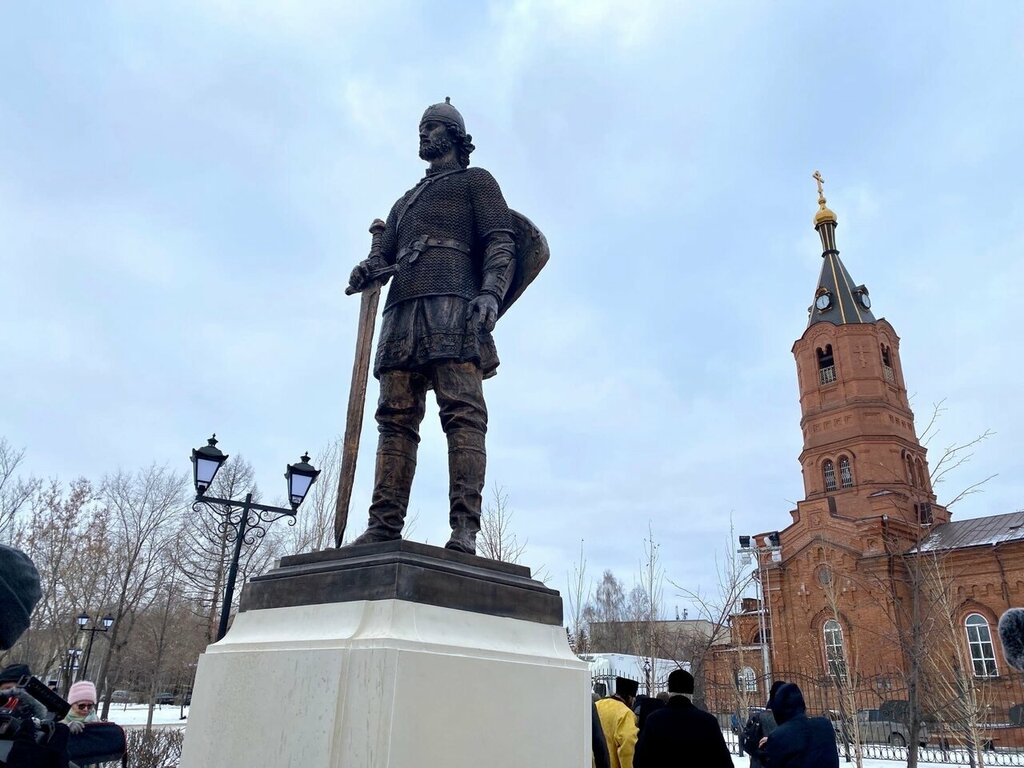 Anıt, heykel Памятник А. Невскому, Kurgan, foto