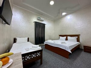 Rakat Hostel (Sharshara Street No:19), otel  Taşkent'ten
