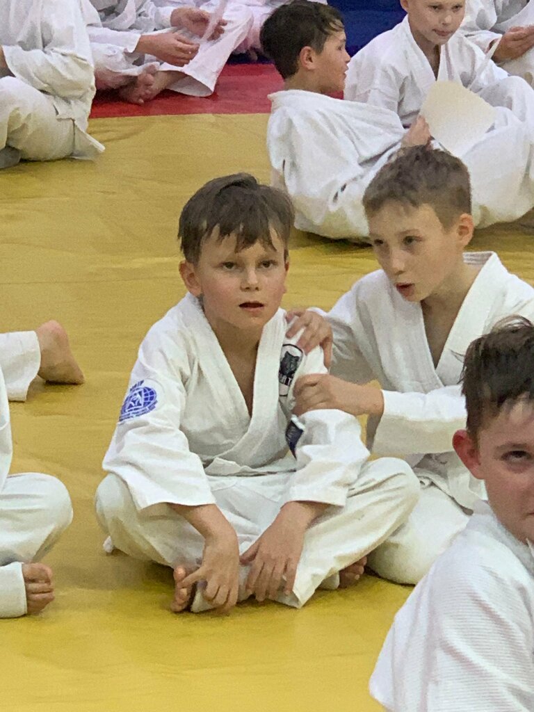 Spor kulüpleri Черный Тигр, Petropavlovsk, foto